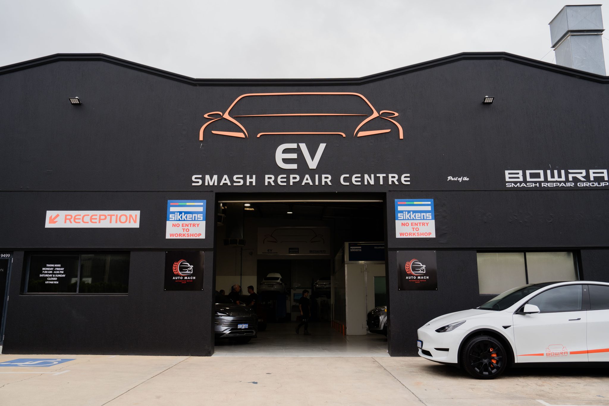 EV Smash Repairs | Bowra Smash Repair Centre